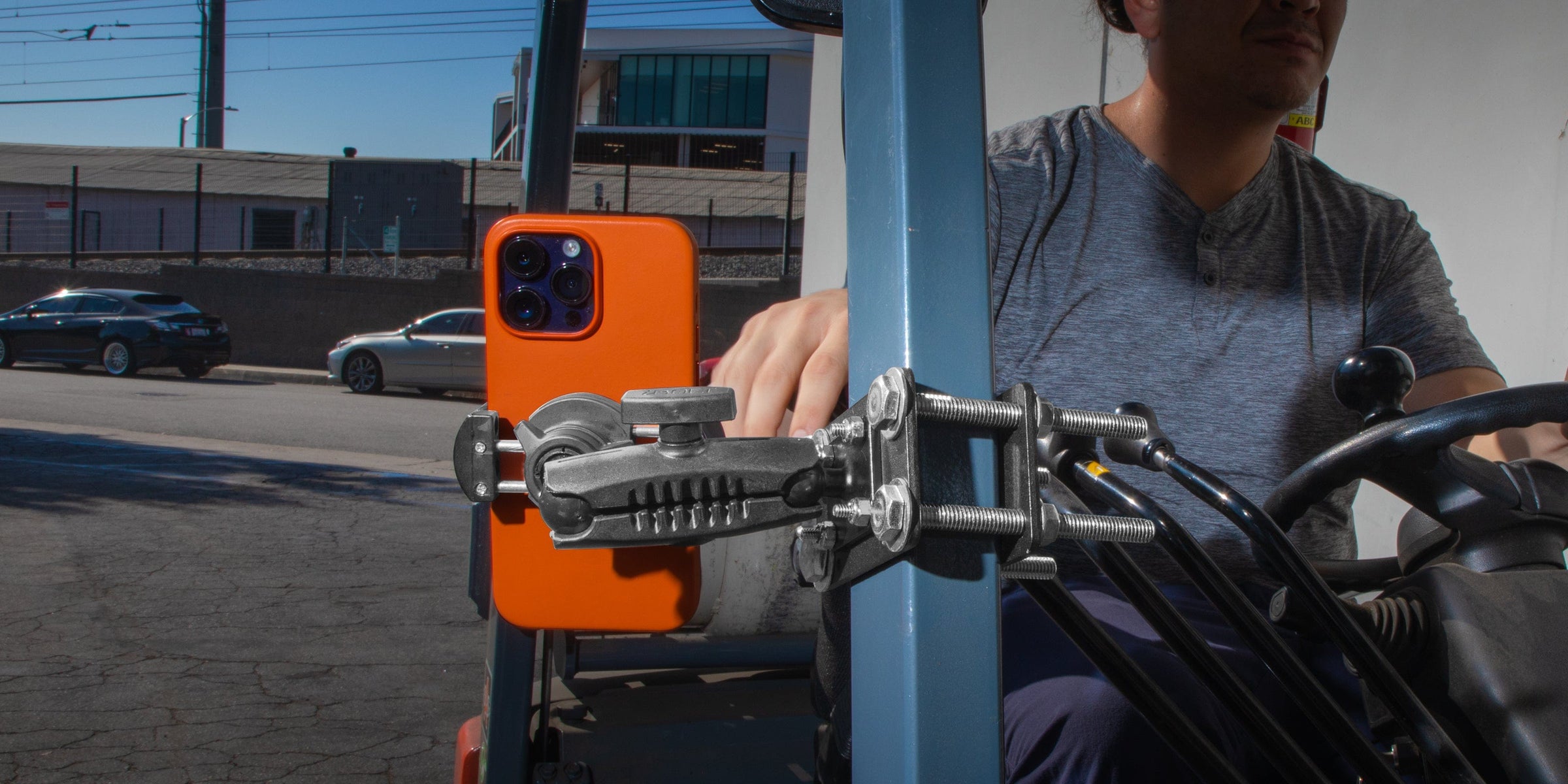 Material Handling: Durable Phone Forklift Mounts for Operational Excellence