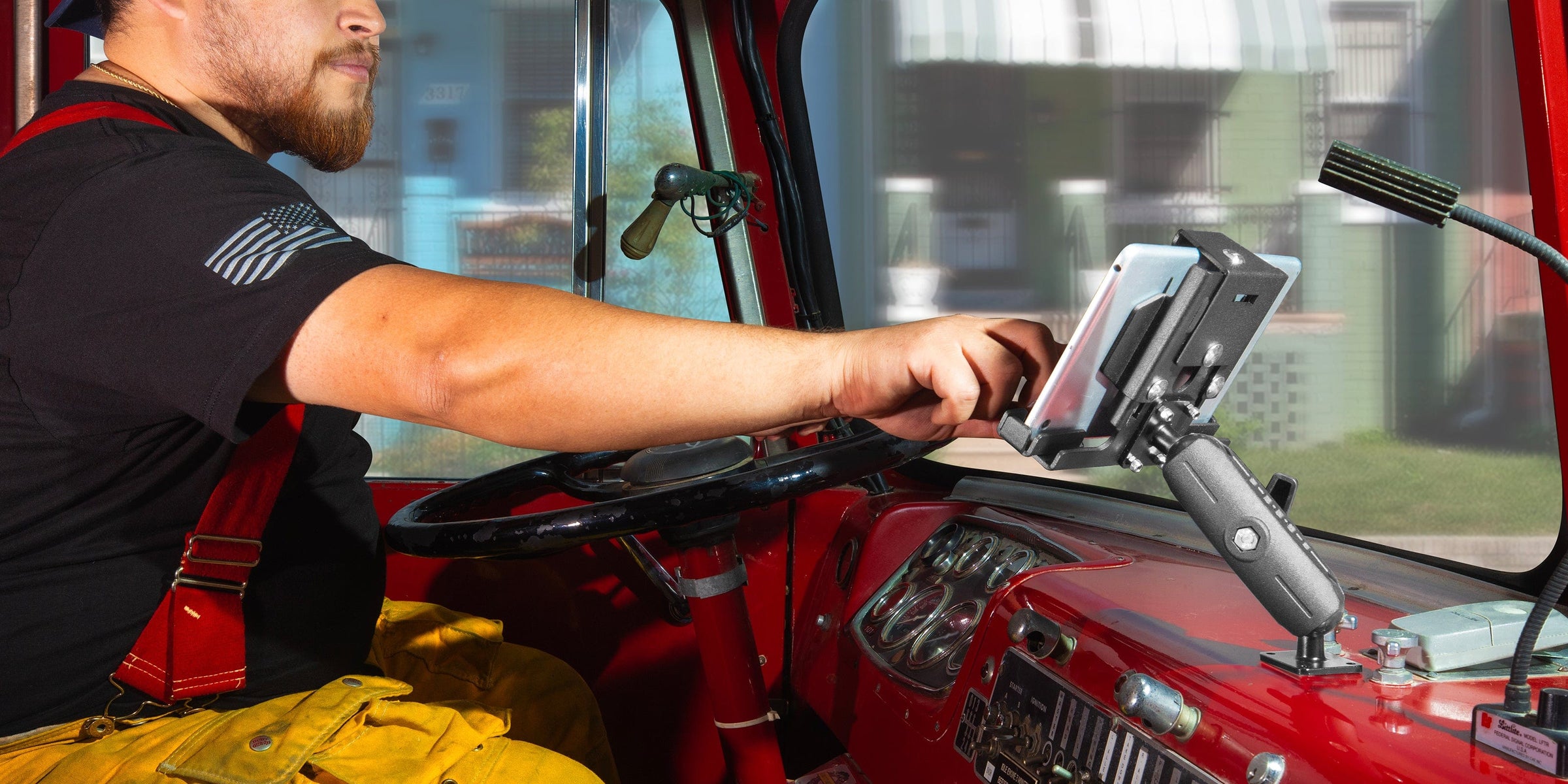 Heavy Duty Drill Base Tablet Mounts | Trucking & Public Safety | iBOLT